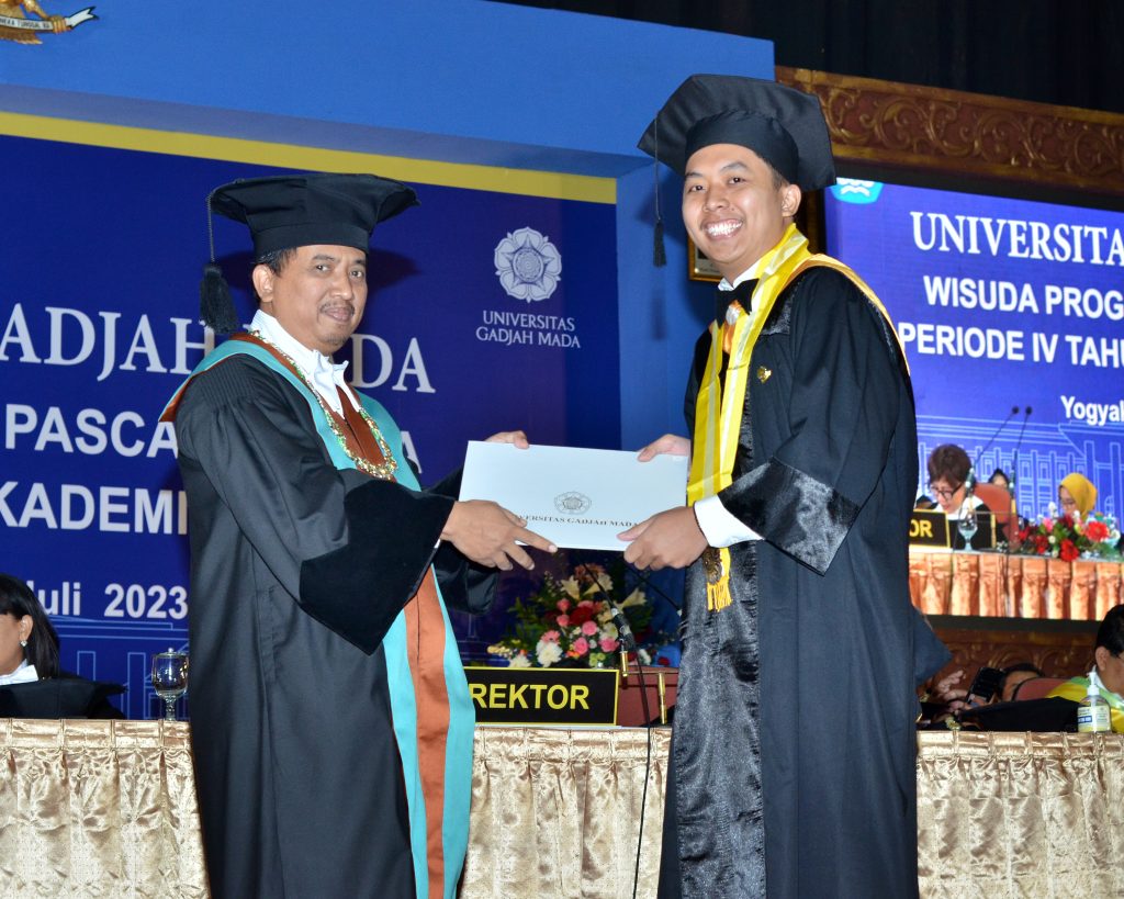 Pelepasan Wisuda Program Studi Magister Ilmu Kehutanan Periode 26 Juli ...